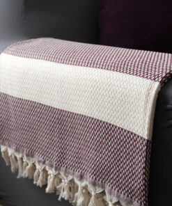 Hasir Ruby Red Throw